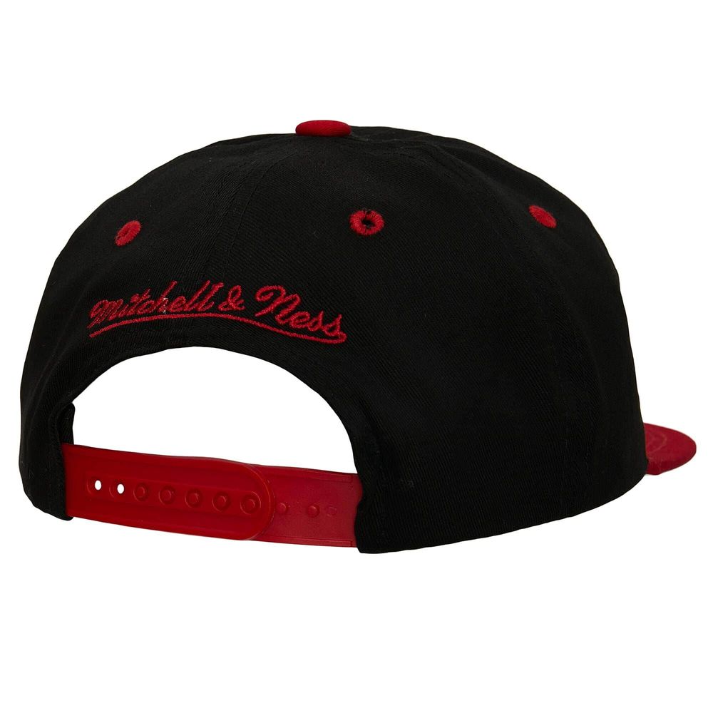 Mitchell & Ness Brasil - Os maiores times de basquete e regatas autênticas